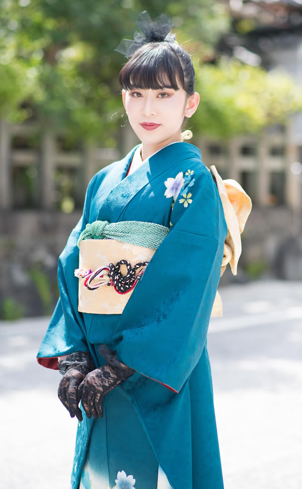 Blue Graceful and Gorgeous Furisode | Kyoto Kimono Rental Waplus Kyoto ...