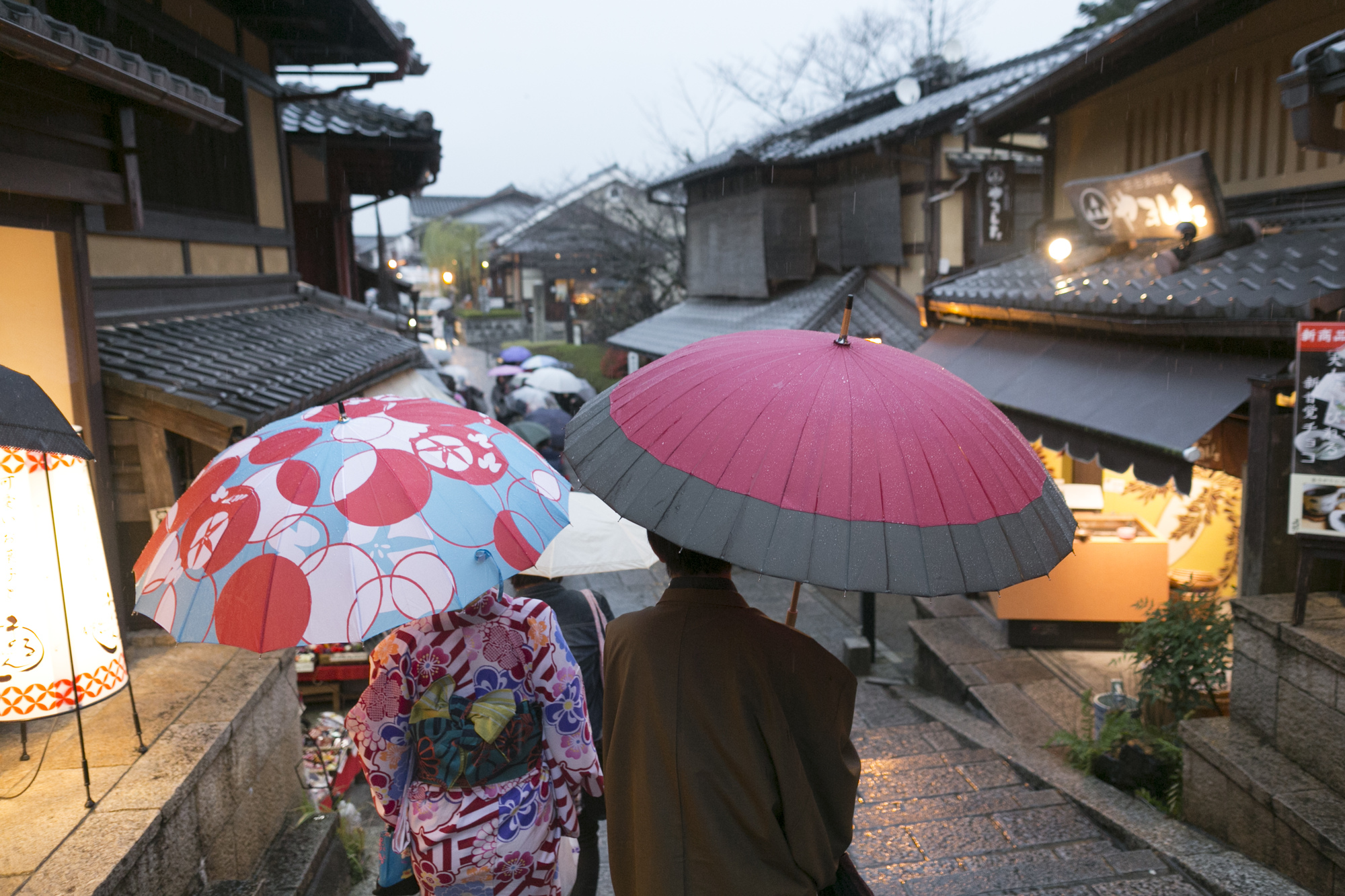 What are the measures for rainy days in rental kimonos? ～Introducing ...
