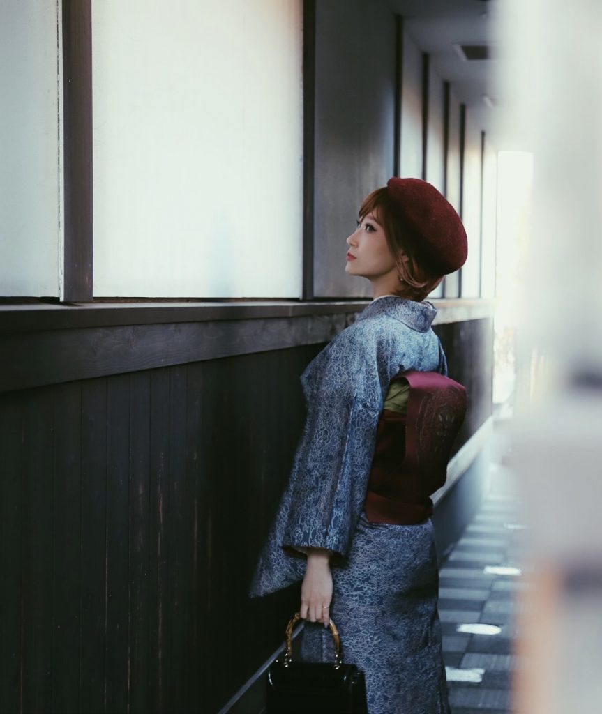 How to Style a Modern Kimono Cute & Chic in Nara 👘 Trendy Arrangements ...